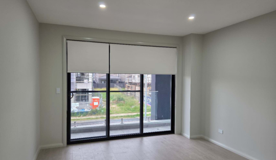 Stylish Custom Roller Blinds for New Homes in Gables & Austral – CAS Blinds